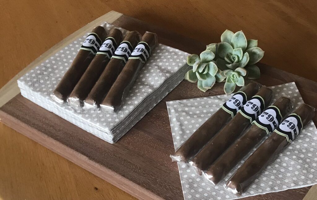 How to Make Fun Chocolate Cigar Party Favours - THE PARTY TOAD