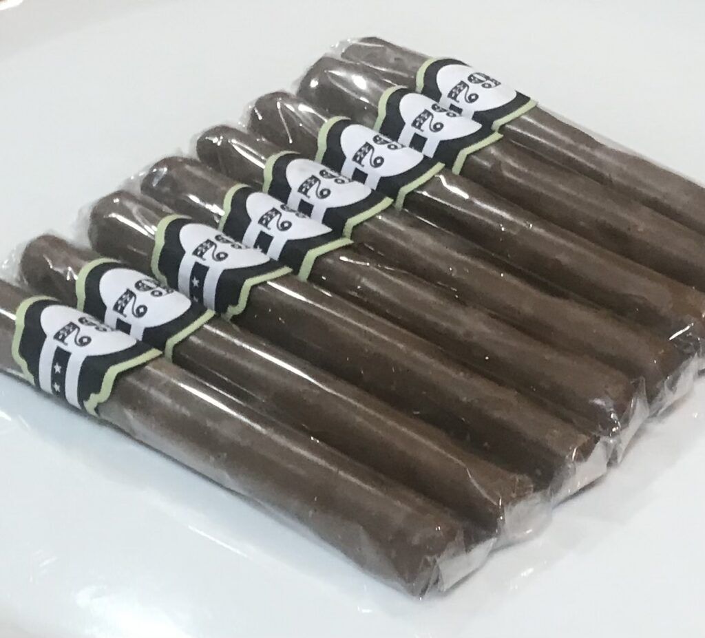 How to Make Fun Chocolate Cigar Party Favours - THE PARTY TOAD