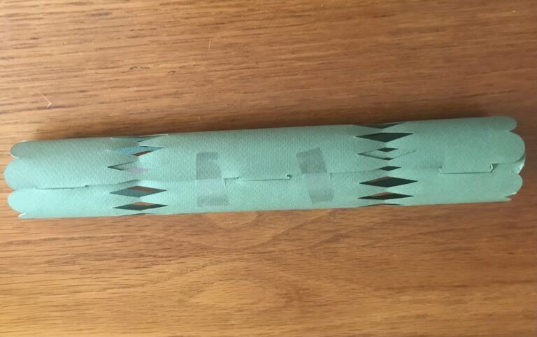 New Year’s Crackers DIY Tutorial